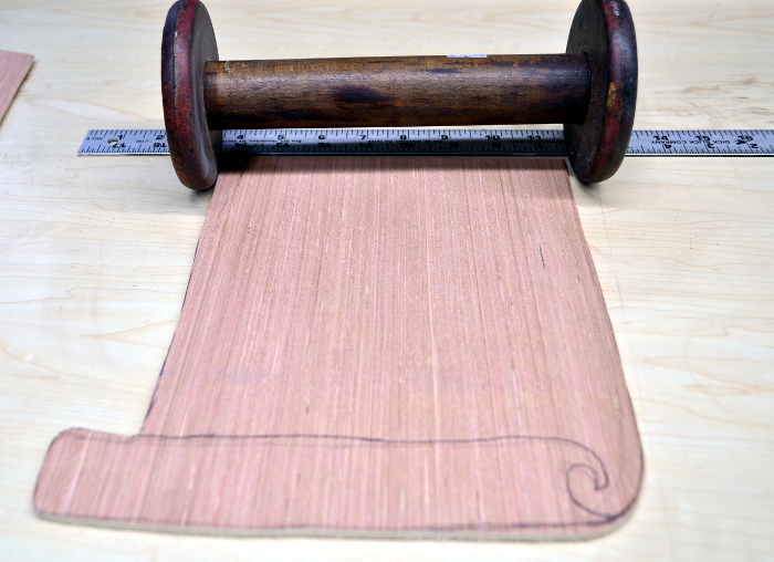 Christmas Scroll Using A Vintage Wooden Spool