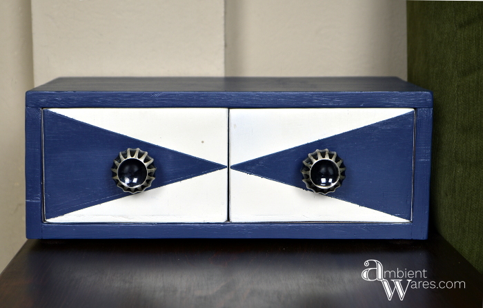 Small Wooden Box Makeover with a Retro Design
